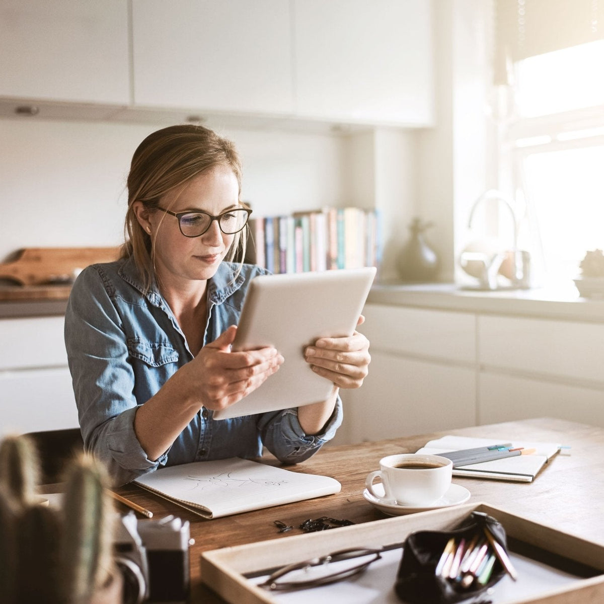 How to Successfully Work from Home | Mount-It!